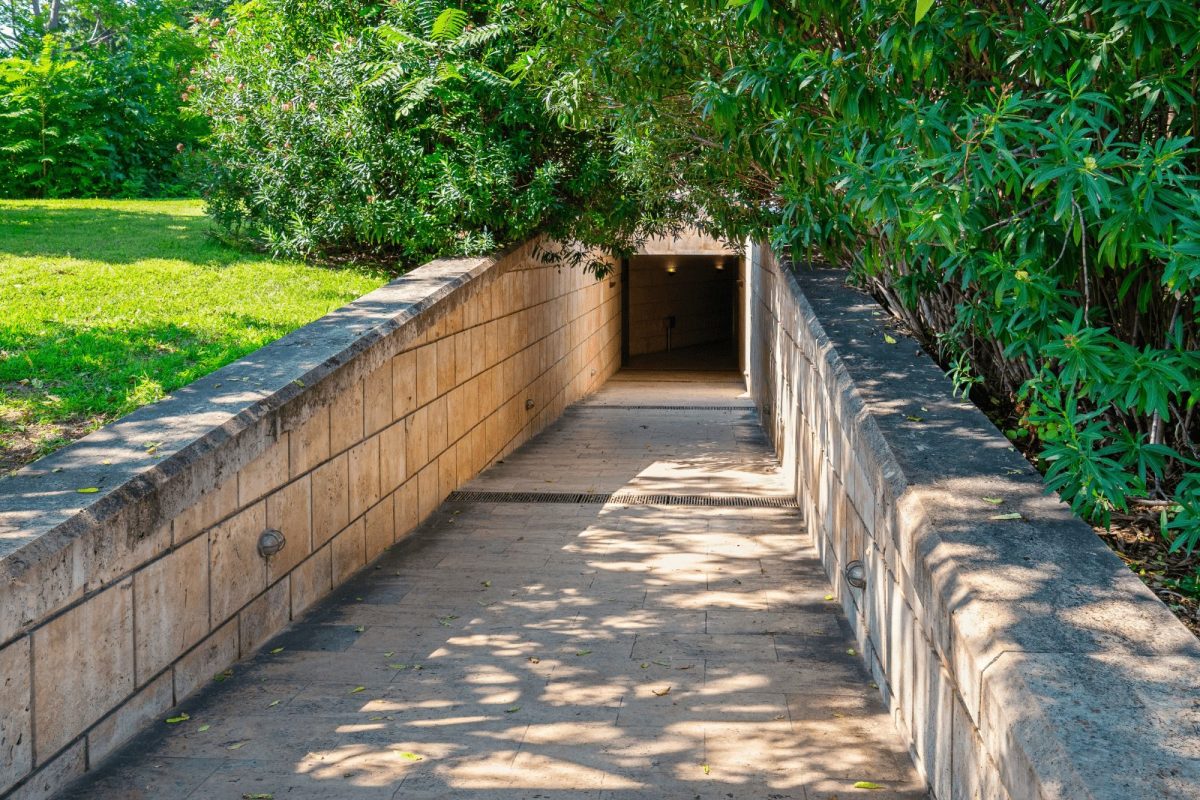 The Archaeological Site and Museums of Vergina | Kids Love Greece