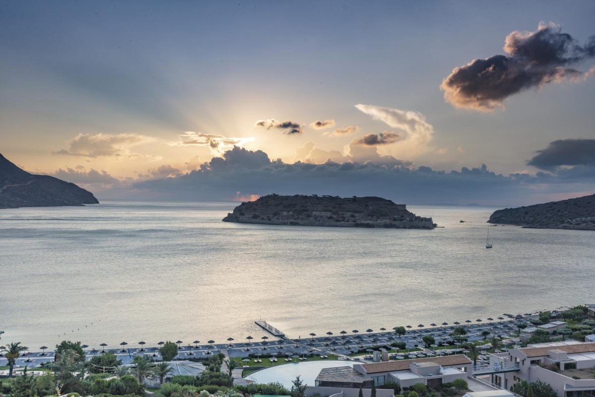 Phāea Blue Palace, an iconic boutique hotel opening its gates in 2024