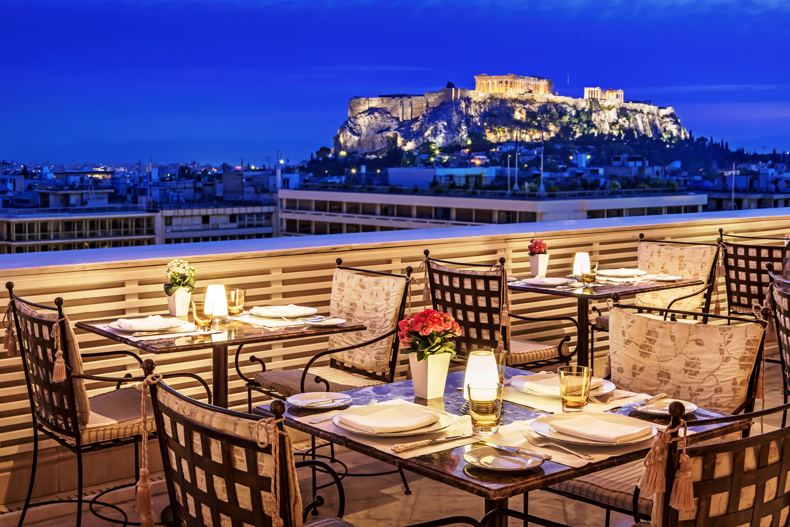 Best kid-friendly restaurants and cafes in the historic Athens Center