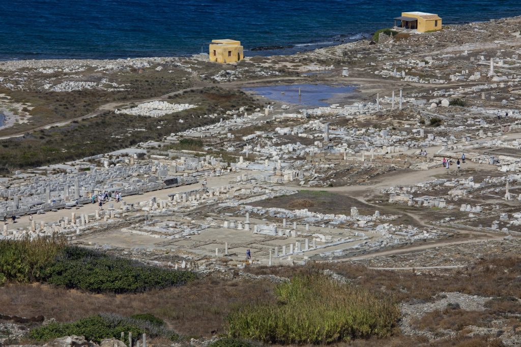 Visiting Delos with kids